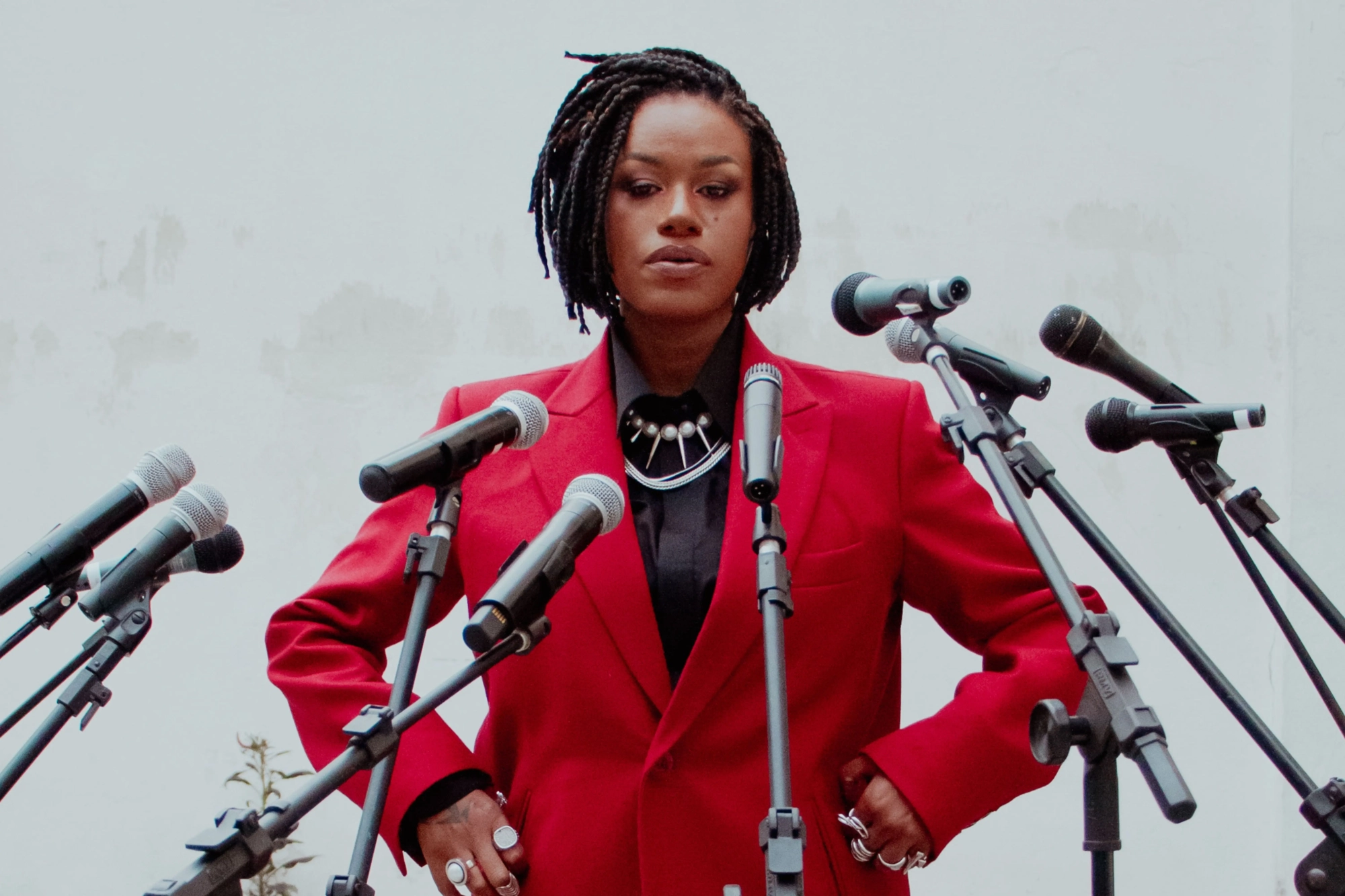 “Bunmi”, estreia solo de Stefanie, em vinil pelo NRC+ - NOIZE | Música ...